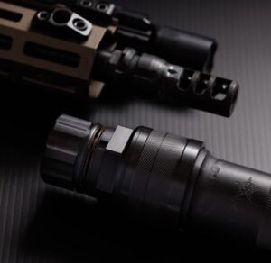 DEAD AIR WOLVERINE HUB ADAPTER W/ LOCK RING - Centerfire Reserve